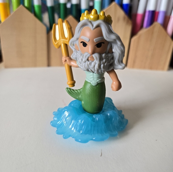 Disney | Toys | Disney Little Mermaid Mcdonalds Toys 222 Single King ...